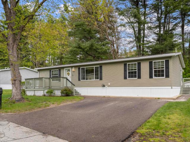 16 Eric Avenue