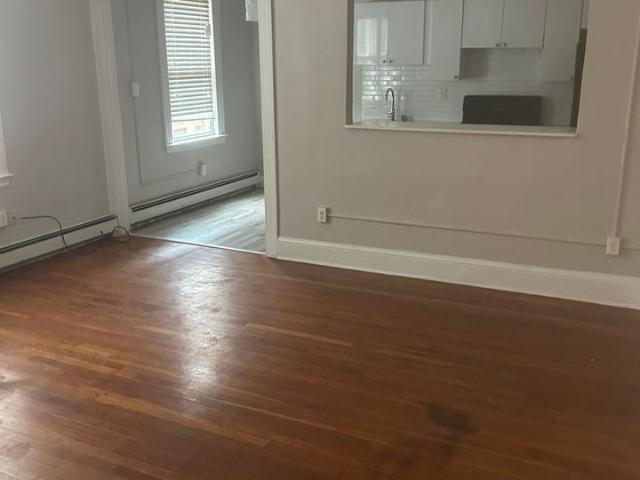 16 Evergreen Avenue 1 Bedroom Apartment for Rent at 16 Evergreen Ave, Hartford, CT 06105 West End