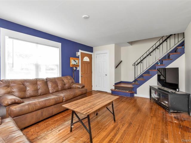 16 Fairfield Avenue