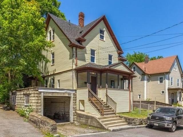 16 Fairview Ter, Malden, MA 02148