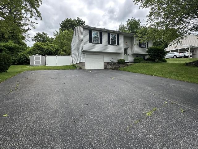 16 Falcon Drive