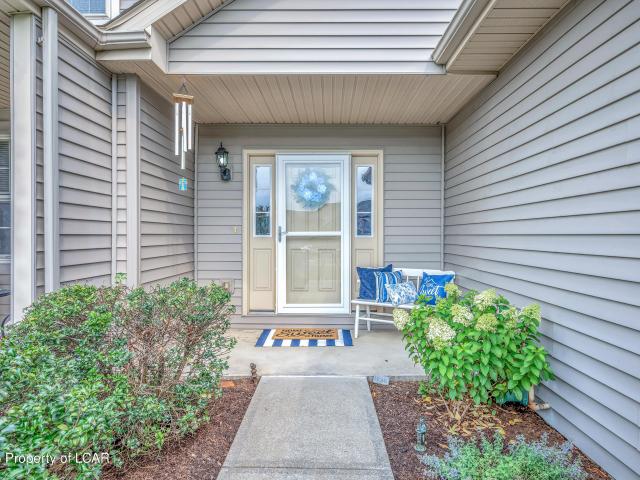 16 Fiore Court