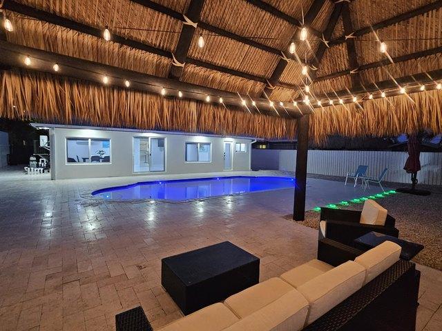16 Fishermans Trl, Key Largo, FL 33037