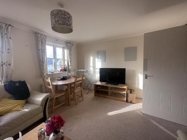 16 Freedom Square 4 bed house share to rent £2,340 pcm £540 pw