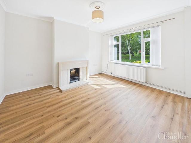 16 Garnerville Park, Belfast, BT4 2NY