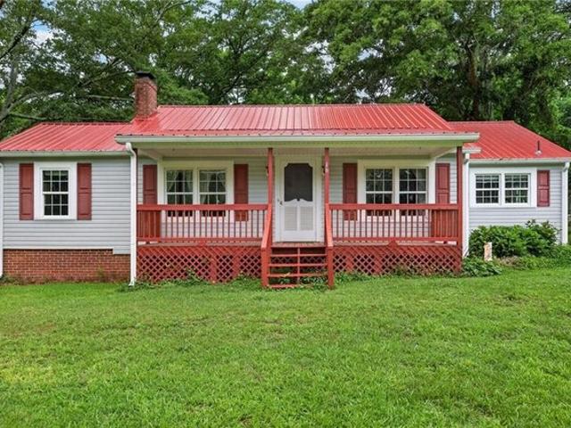 16 Garrett Ave, Bremen, GA 30110