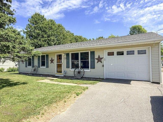 16 Genesee Ln, Plattsburgh, NY 12901