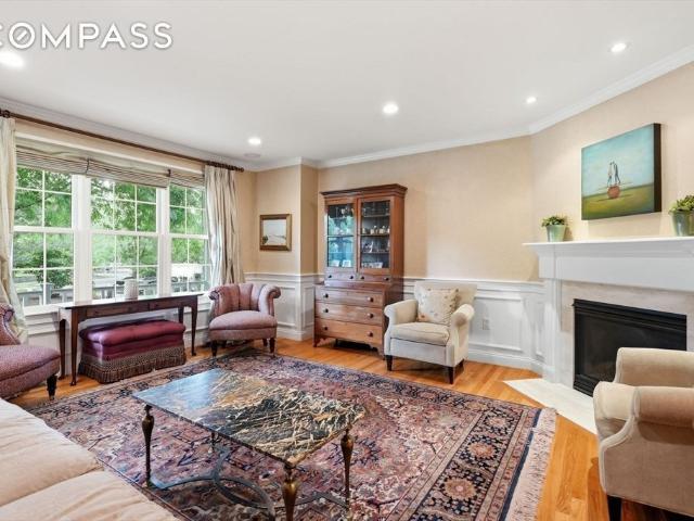 16 Gerber Cir 16, Needham, MA