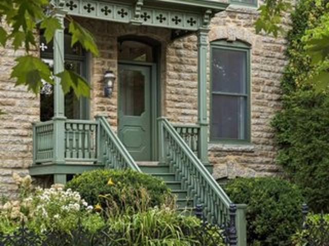 16 Grove St Unit 16B, Minneapolis, MN 55401