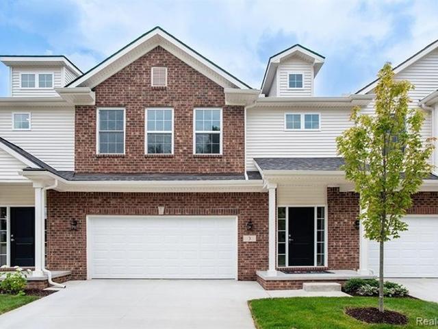 16 Grandview Circle Grandview Cir Unit 56, White Lake, MI 48386