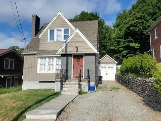 16 Grant St, Liberty, NY 12754