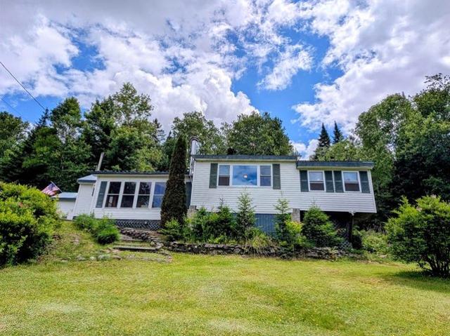 16 Griffin Rd, Stewartstown, NH 03576