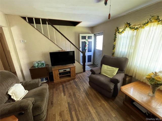 16 Heathcote Road