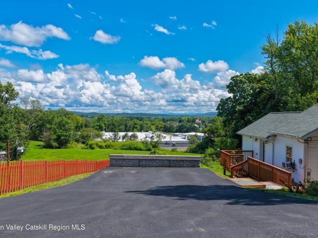 16 Highland Avenue