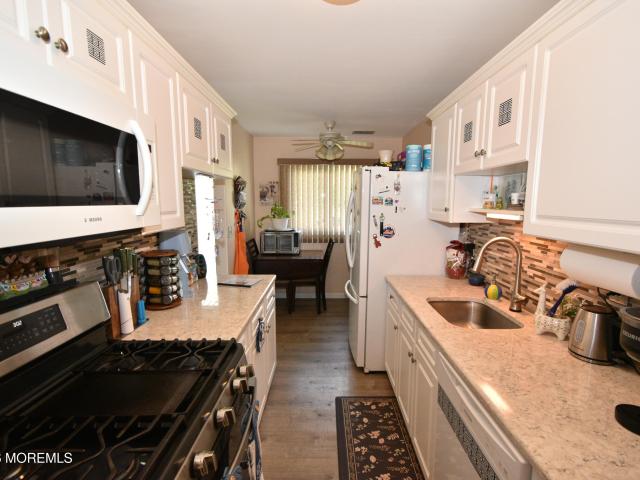 16 Homestead Drive
