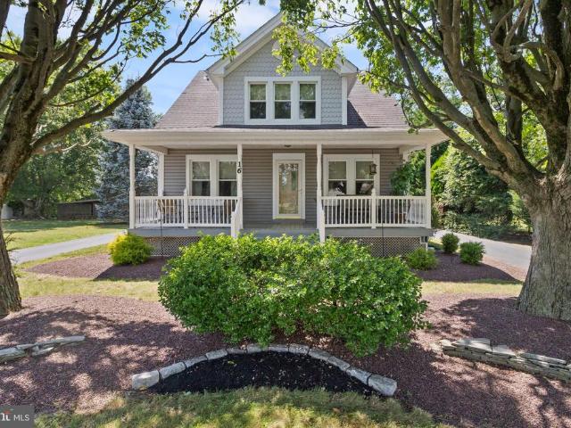 16 Holloway Lane