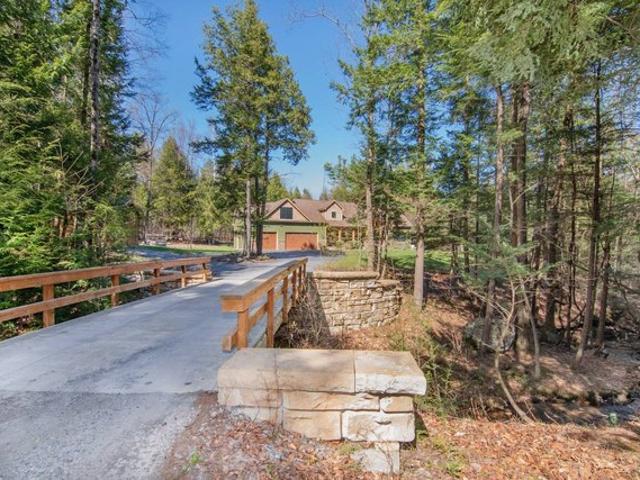16 Humes Rd, Greenfield, NY 12833