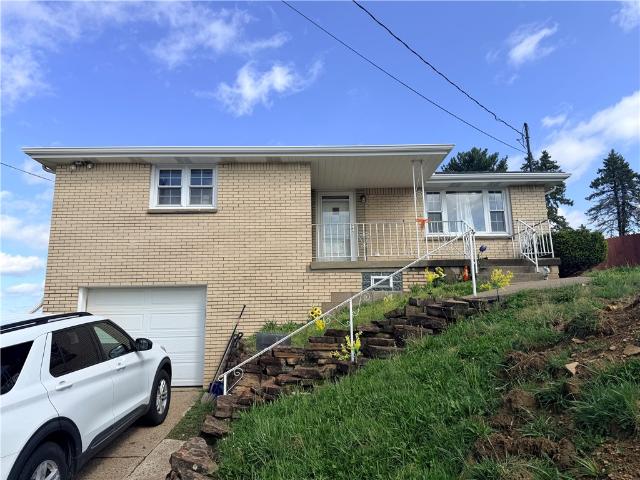 16 Jackson Dr