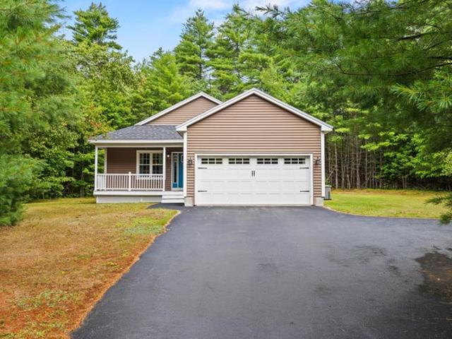 16 Jenni Ln, Standish, ME 04085