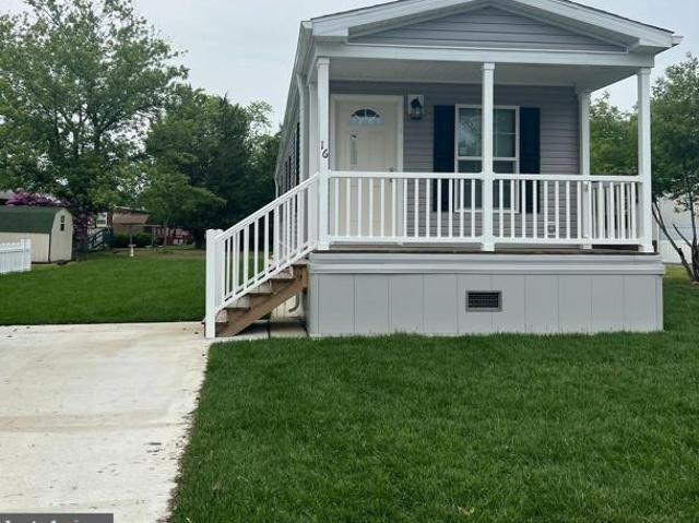16 Jfk Blvd, Millville, NJ 08332