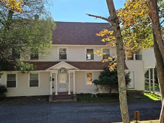 16 Jones Street