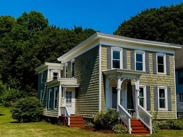 16 John St, Ilion, NY 13357