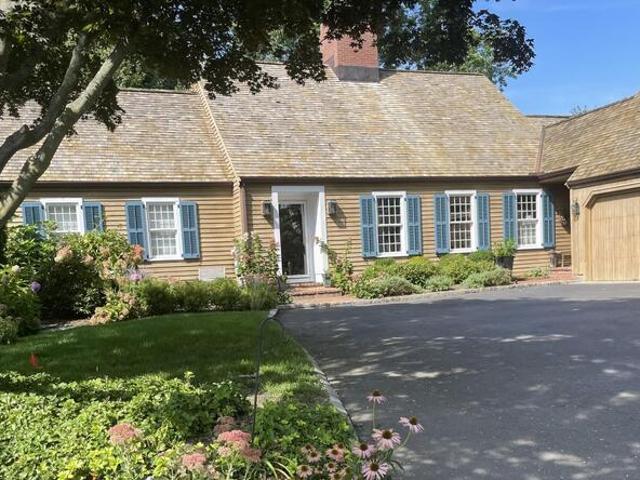 16 Joshua Slocum Dock, Stamford, CT 06902