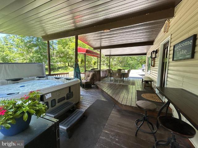 16 Jrs Drive