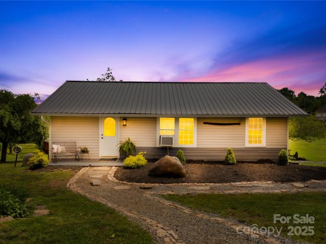 16 Julep Dr, Alexander, NC 28701 | MLS #4259 | Compass