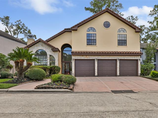 16 Kingwood Villas Ct, Kingwood, TX 77339 | MLS #42000 | Compass