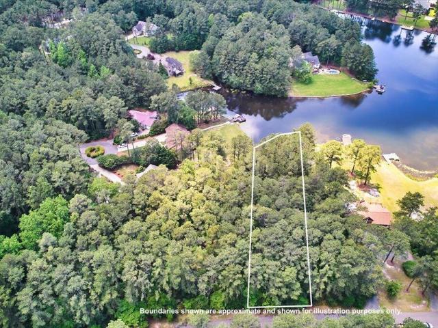 16 Lakeshore Drive