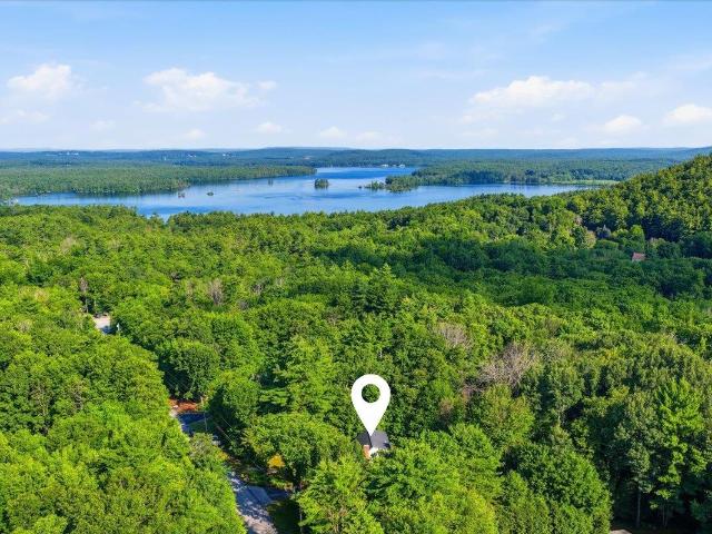 16 Lakeview Way