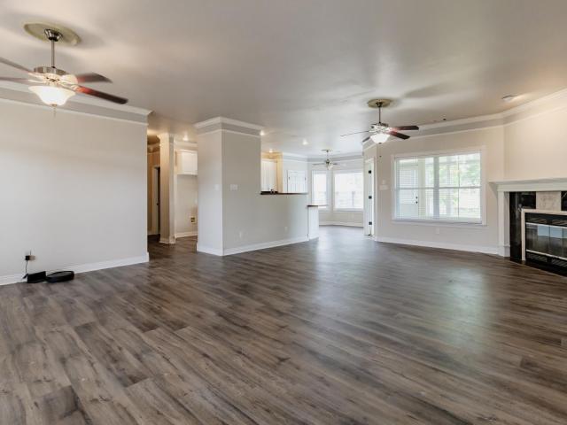 16 Lakeview Lane