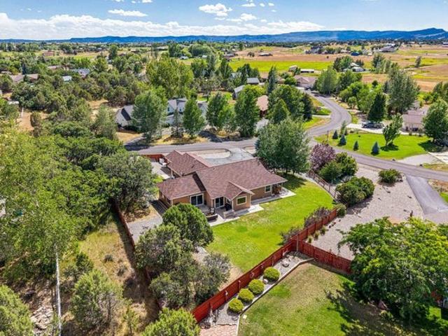16 Lendy Ln, Durango, CO 81303
