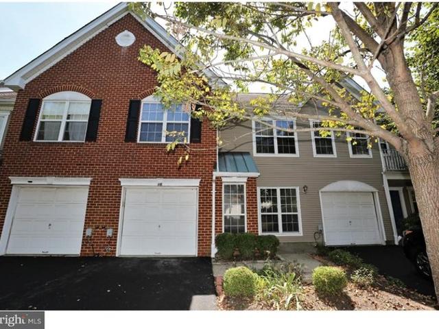 16 Lee Ct, Plainsboro, NJ 08536