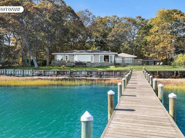 16 Little Ram Island Dr, Shelter Island, NY 11964