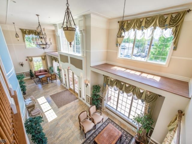 16 Main St U1