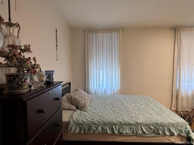 16 Main St, Unit 2Y, East Rockaway, NY 11518 | MLS #976730