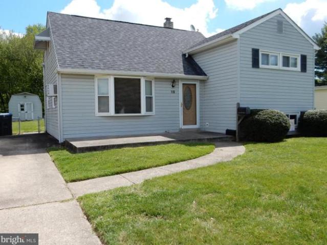 16 Malvern Ave, Newark, DE 19713