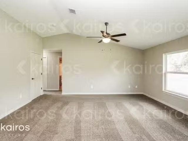 16 Malauka Radial Cir. 16 Malauka Radial Cir