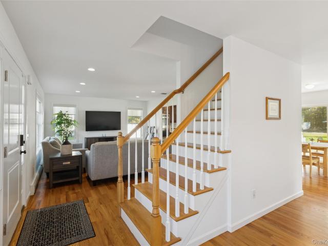 16 Mastro Court