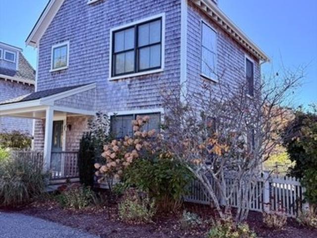 16 Meadow Rd Unit 16, Provincetown, MA 02657