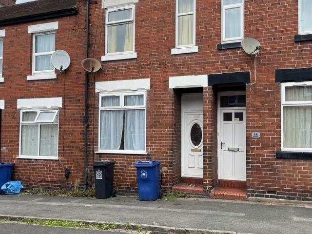 16 Mellard Street, Newcastle ST5 4 bed terraced house to rent £1,900 pcm £438 pw