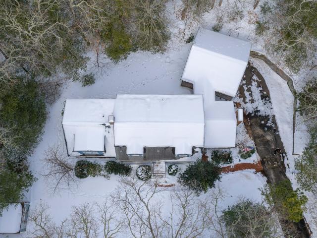 16 Michael Road