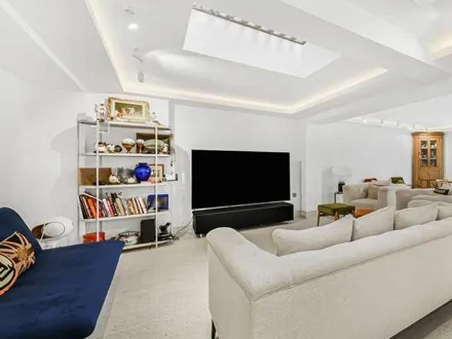16 Montagu Street, London, W1H 7EX, United Kingdom | 3 bed apartment for rent #134901157 | Rentberry