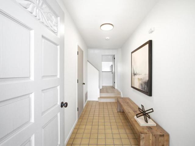 16 Moneta Court