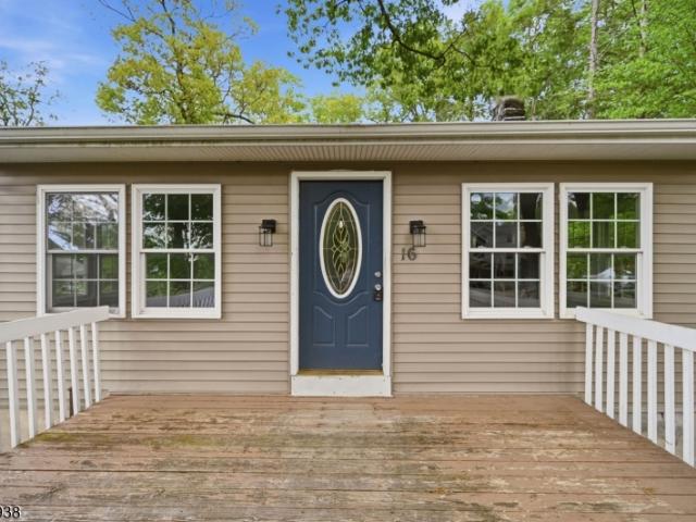 16 Morsemere Rd