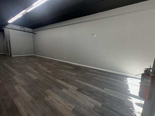 16 N Broadway