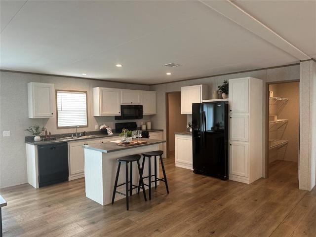 16 N Hydro Hills Road