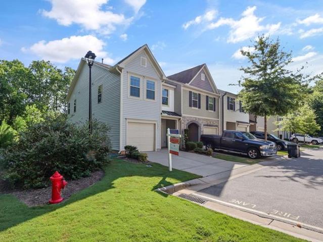 16 N Hedgewick Dr, Clayton, NC 27527